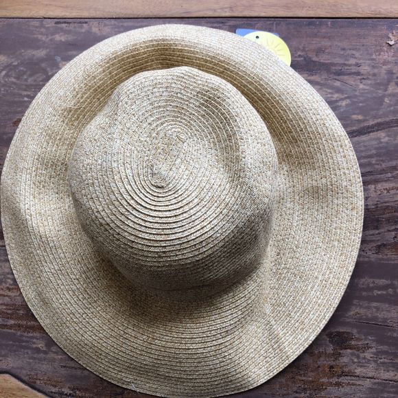 Boardwalk Style | Accessories | Nwt Boardwalk Style Paper Sun Hat Wide ...